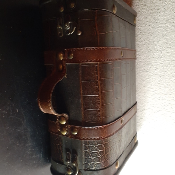 Accents | Gorgeous Vtg Leather Wrapped 8x12 Wooden Mini Storage Trunk ...